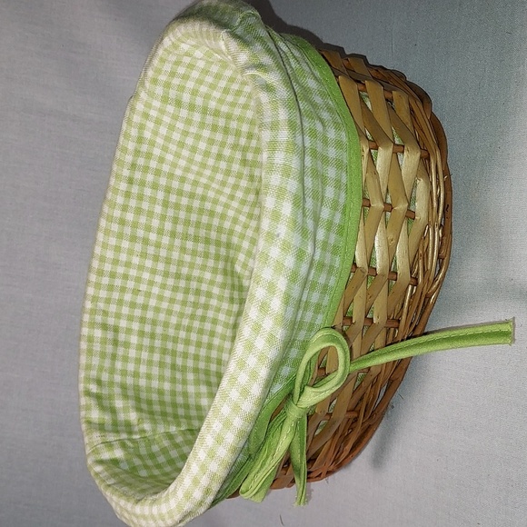 Wicket Bread Basket with Liner | Accents | Vintage Wicker Basket Bread ...